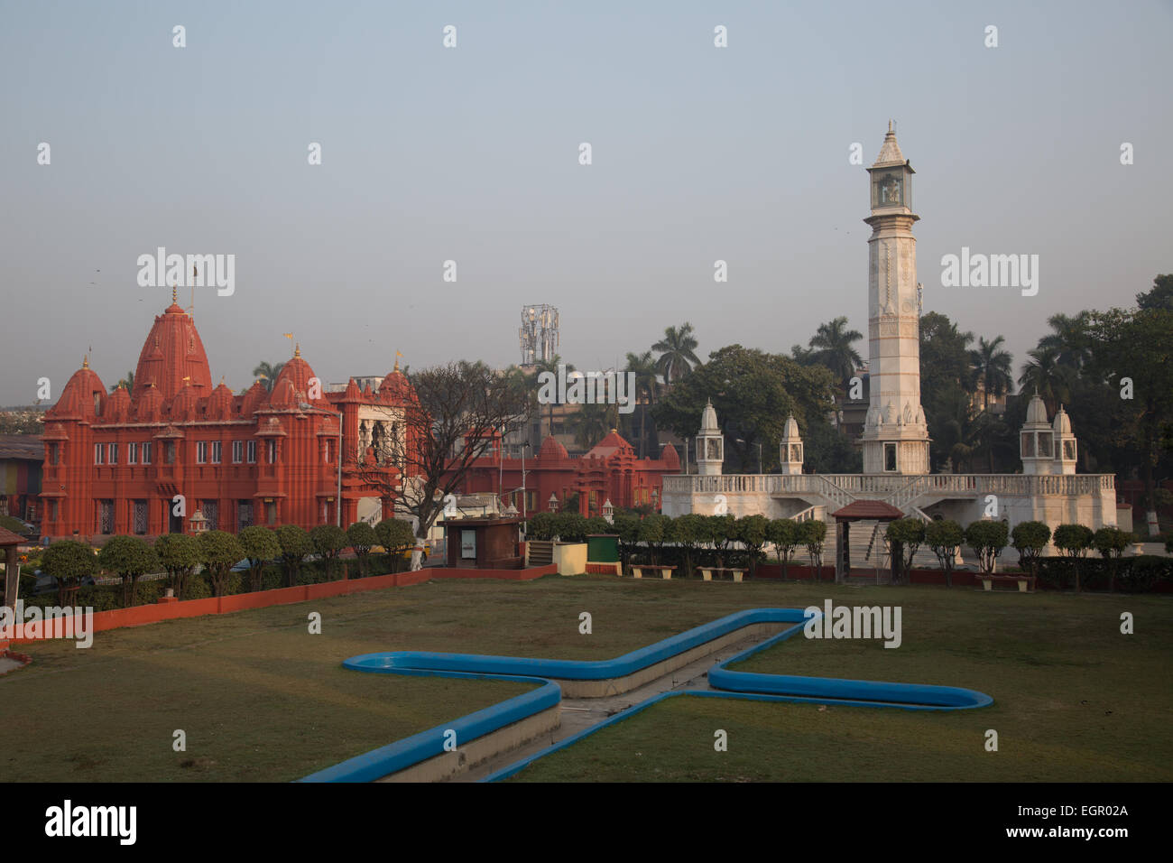 Digambar jain temple immagini e fotografie stock ad alta risoluzione ...