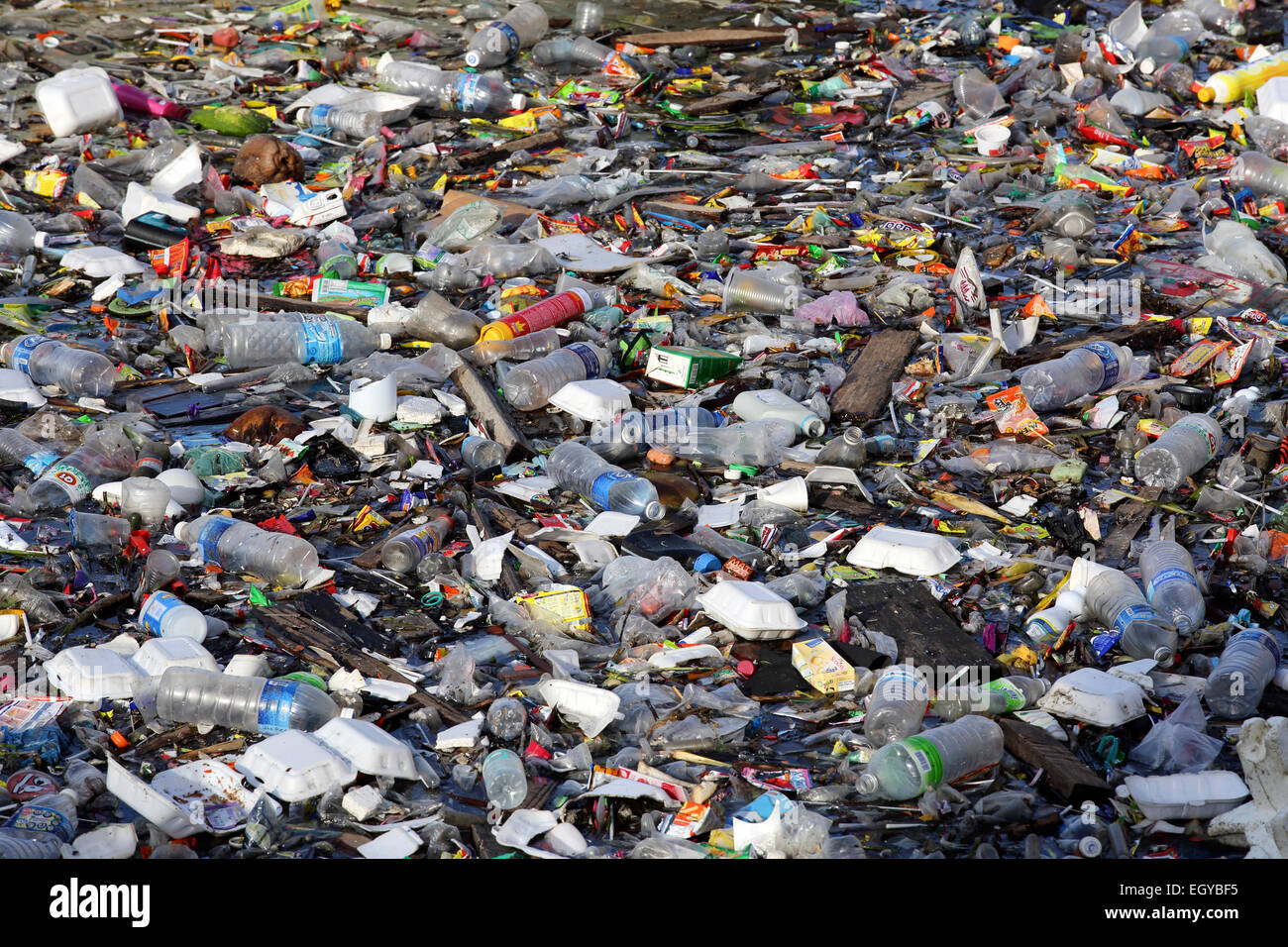 Plastica microplastica immagini e fotografie stock ad alta risoluzione - Alamy