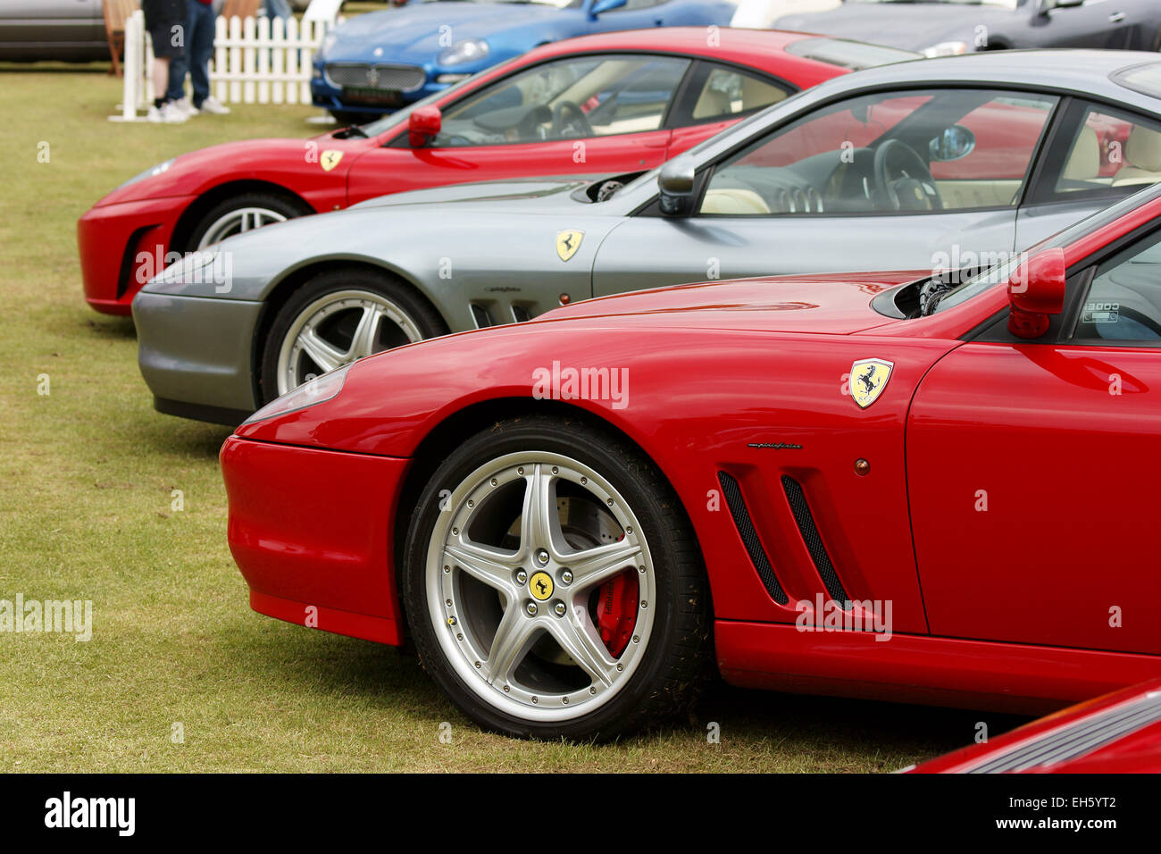 Supercar sgargiante immagini e fotografie stock ad alta risoluzione - Alamy