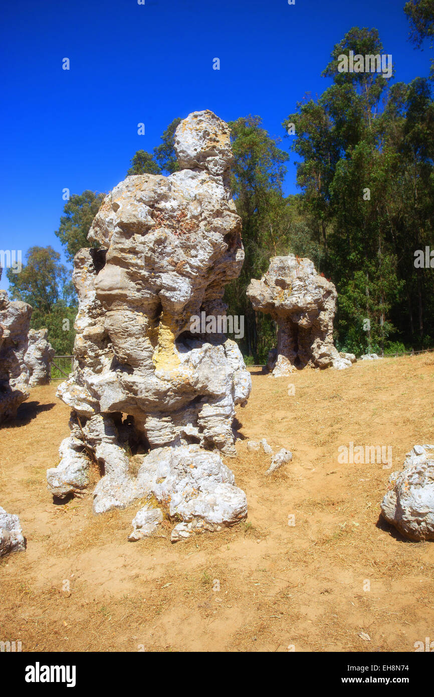 Rocce modellate dagli agenti atmosferici immagini e fotografie stock ad ...