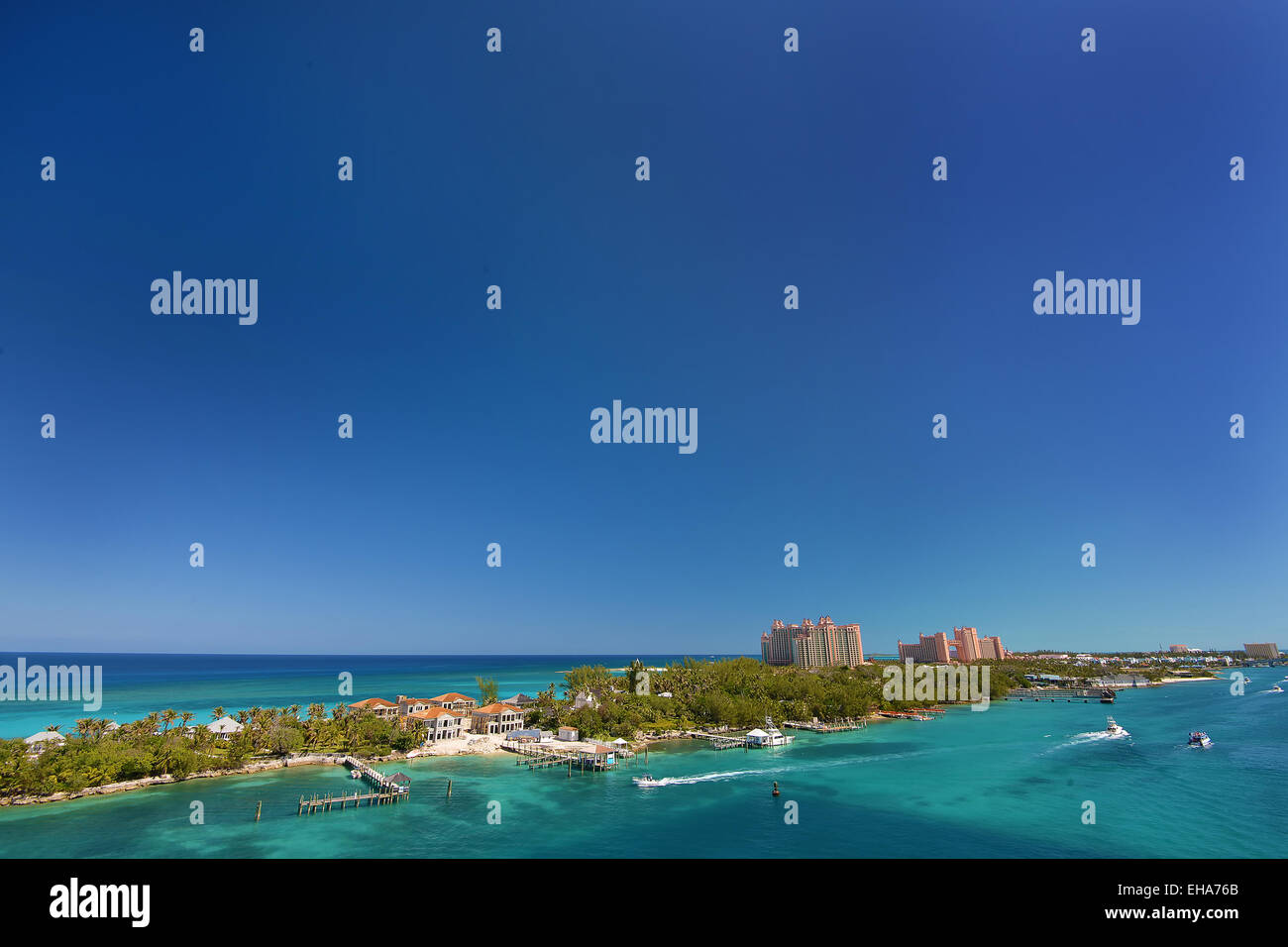 Barca atlantis immagini e fotografie stock ad alta risoluzione - Alamy