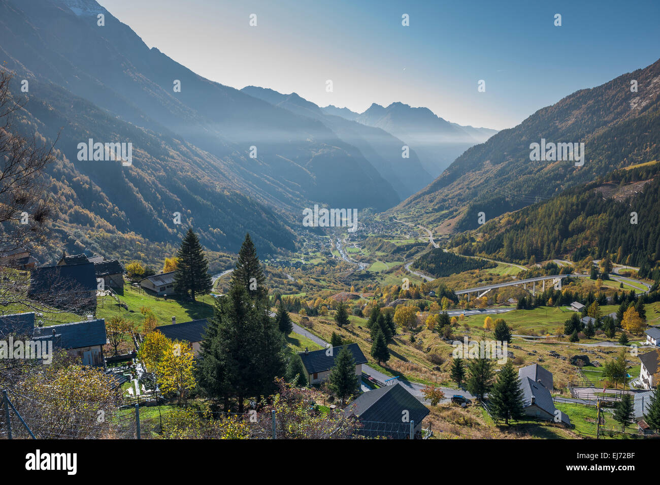 Svizzera cantone grigioni mesocco immagini e fotografie stock ad alta ...