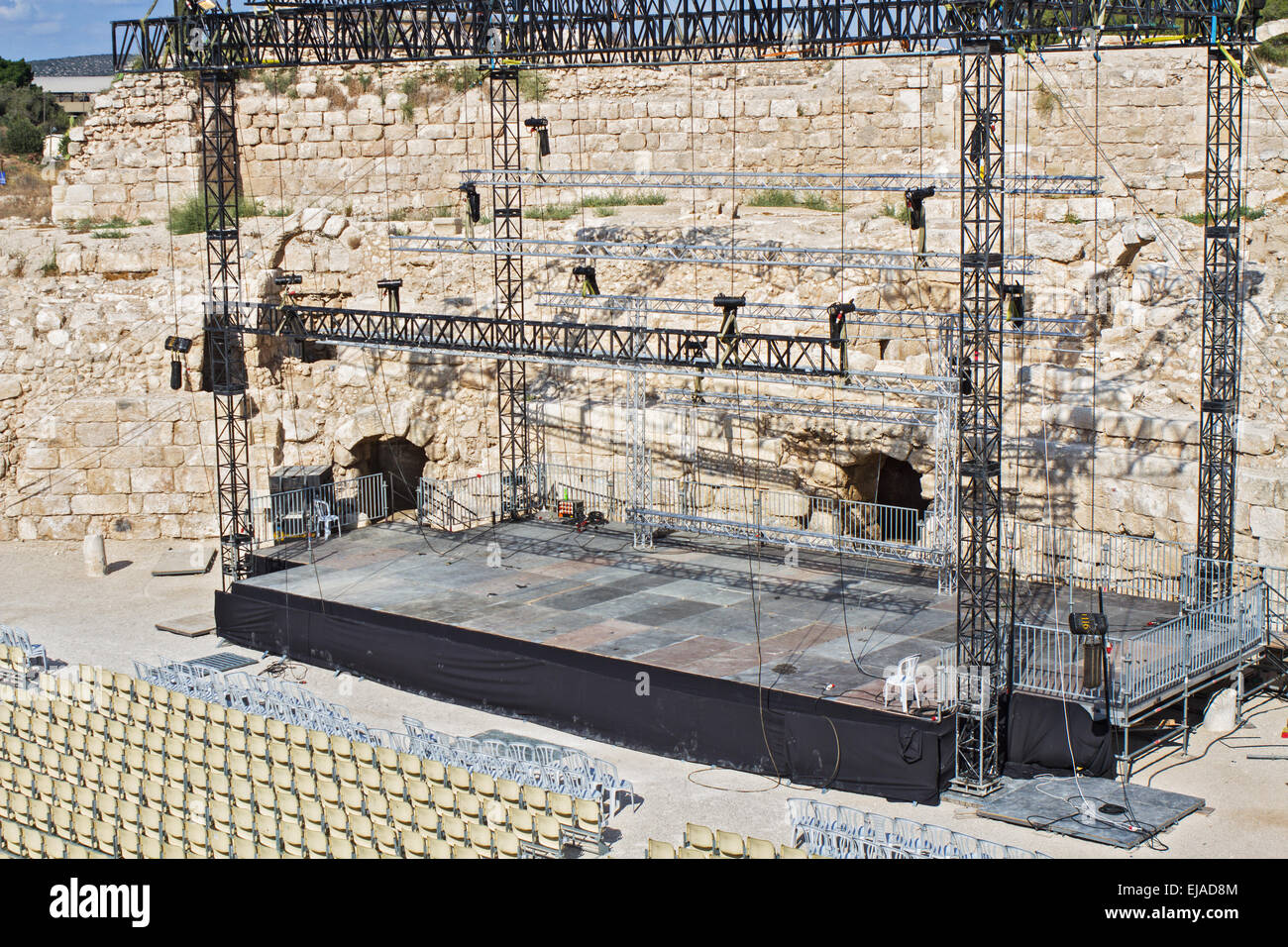 Anfiteatro moderno all'aperto immagini e fotografie stock ad alta ...