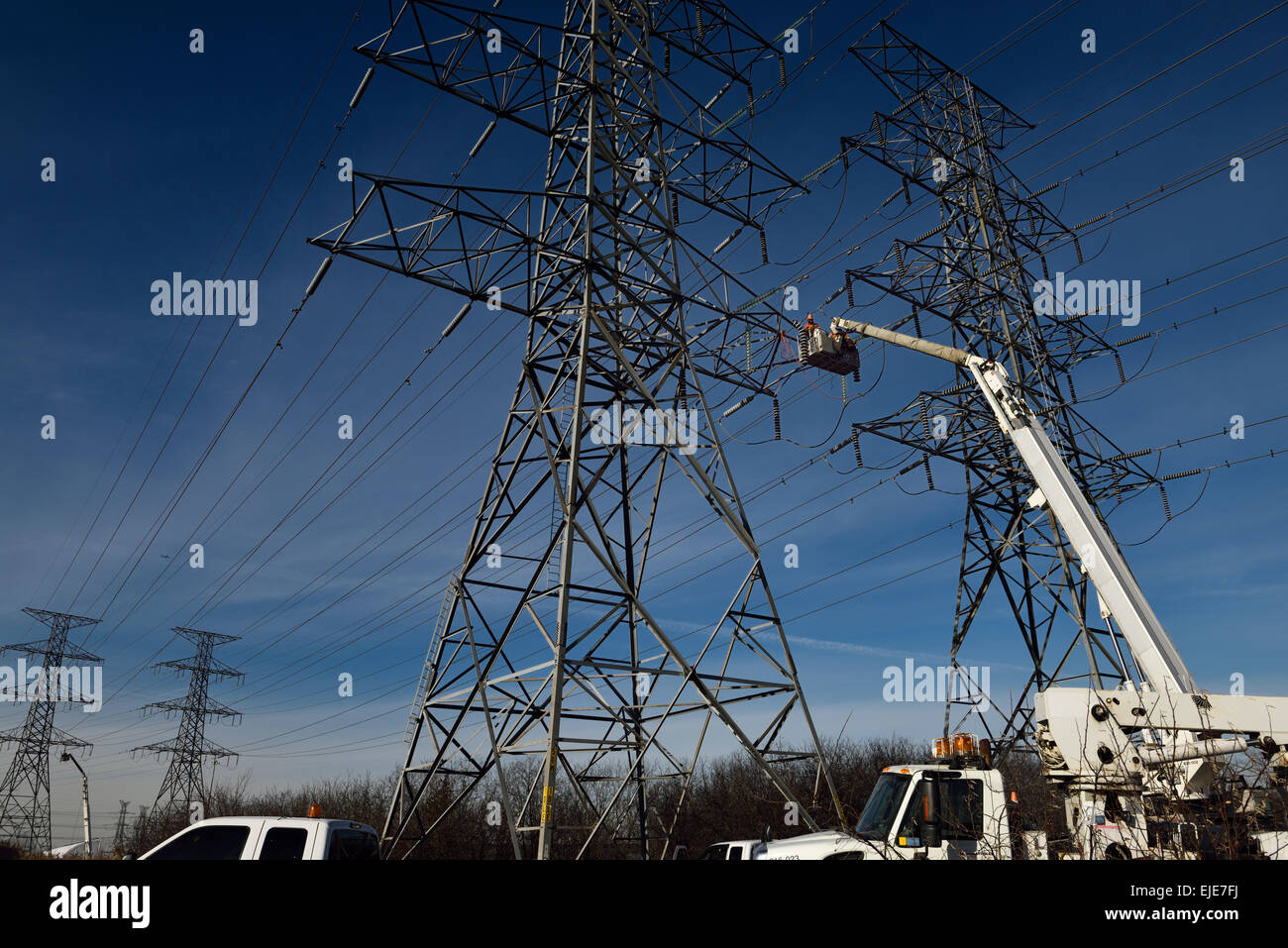 Energia elettrica cavi cavi alta tensione energia elettrica immagini e ...