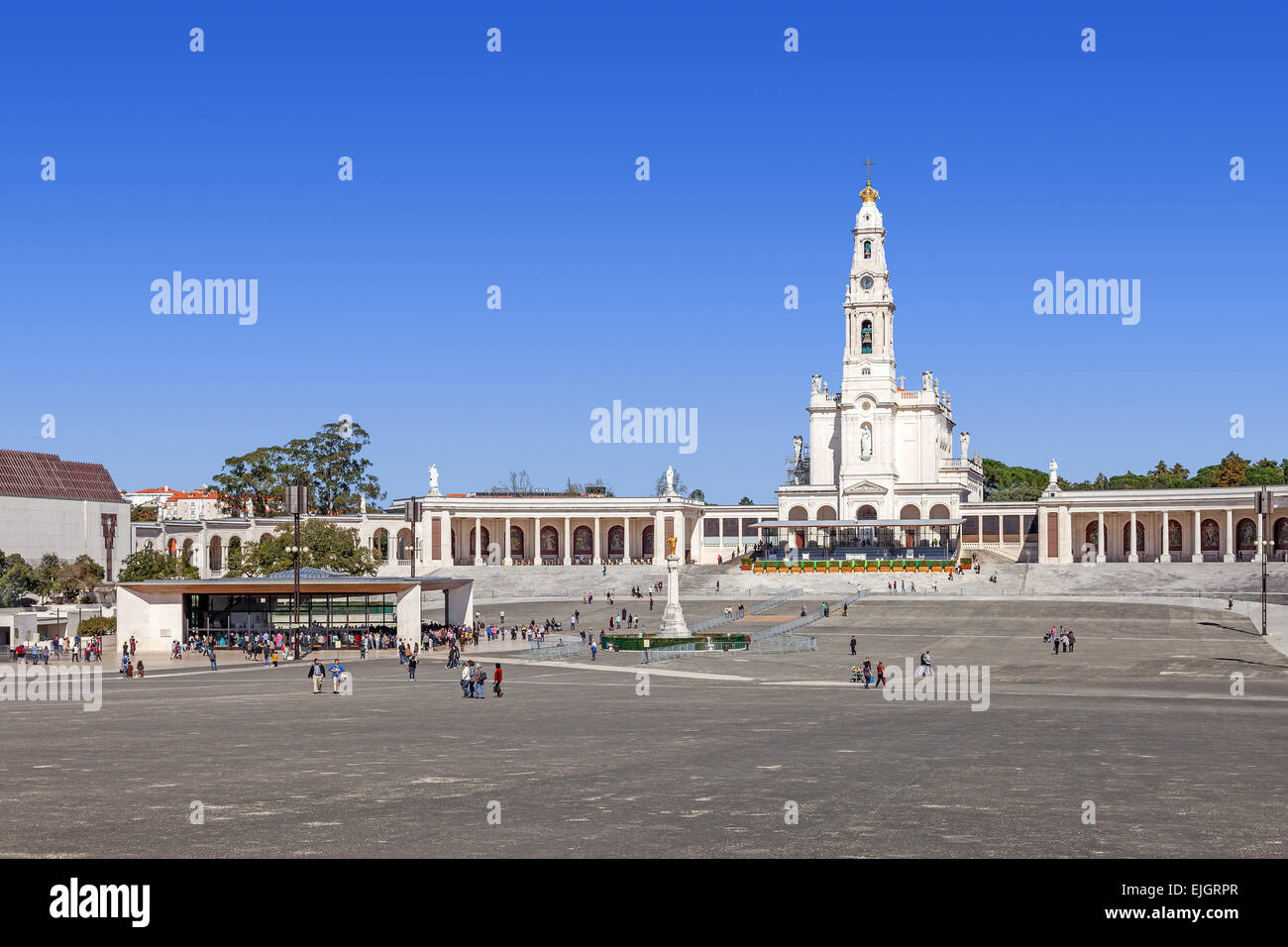 Santuario di Fatima, Portogallo. Basilica di Nossa Senhora do Rosario ...