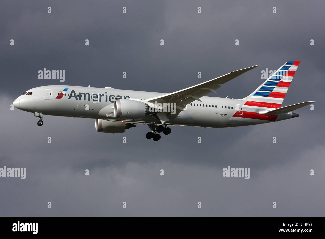 American airlines boeing 787 dreamliner immagini e fotografie stock ad ...