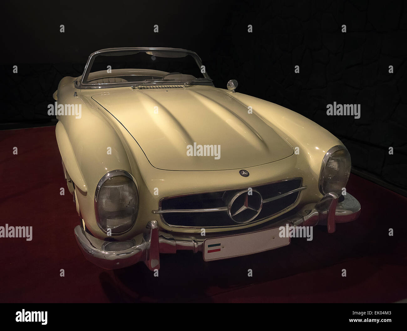 Auto di shah formato immagini e fotografie stock ad alta risoluzione ...