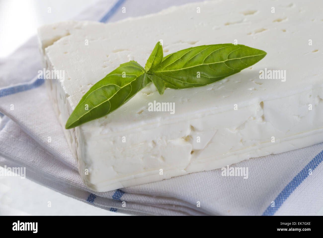 Formaggio feta immagini e fotografie stock ad alta risoluzione - Alamy