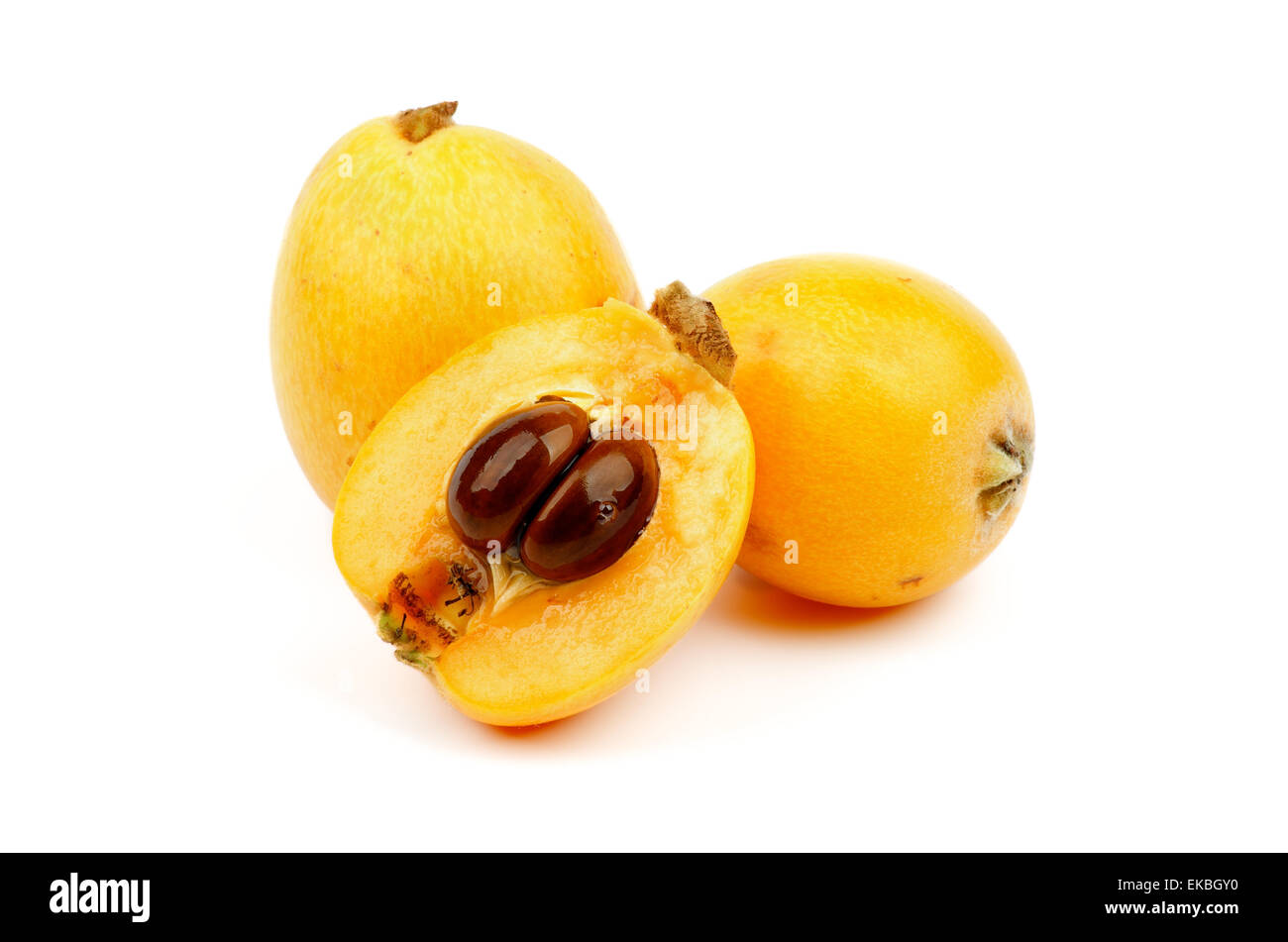 Frutto di nespolo Immagini senza sfondo e Foto Stock ritagliate - Alamy