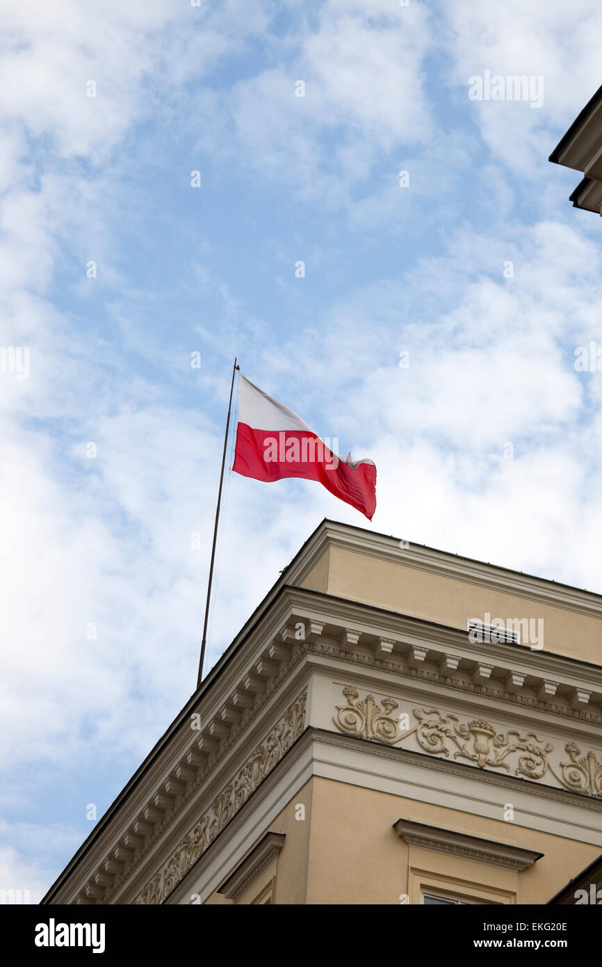 Bandiera polacca ondulata immagini e fotografie stock ad alta ...