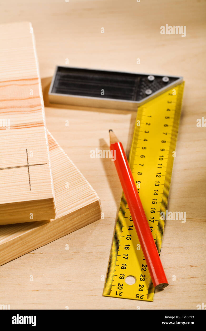 Righello e set immagini e fotografie stock ad alta risoluzione - Alamy