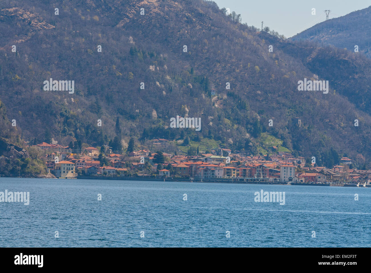 Lago maggiore piemonte immagini e fotografie stock ad alta risoluzione ...