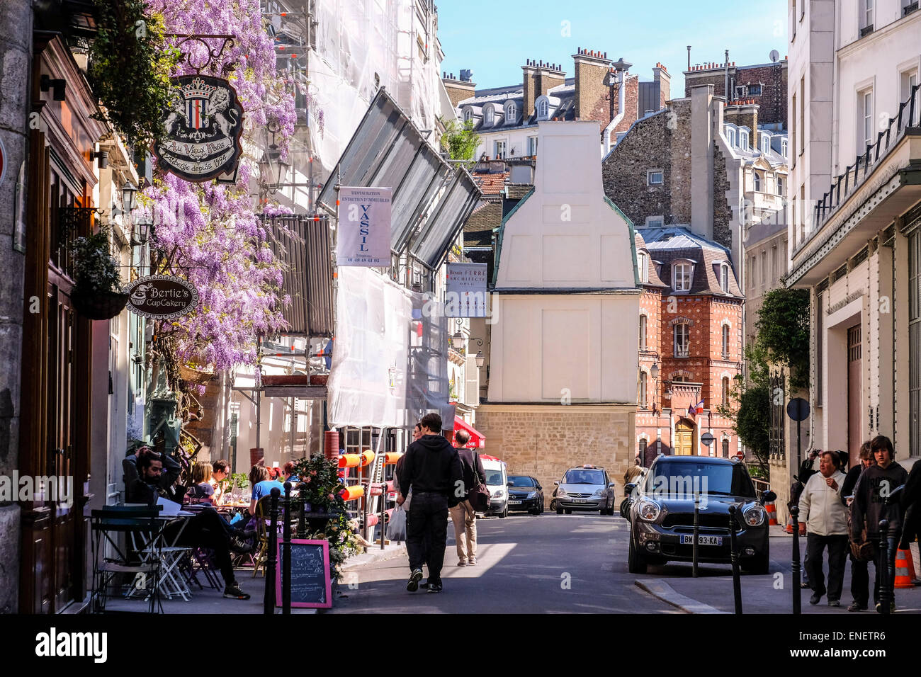 Parigi via parigi immagini e fotografie stock ad alta risoluzione - Alamy