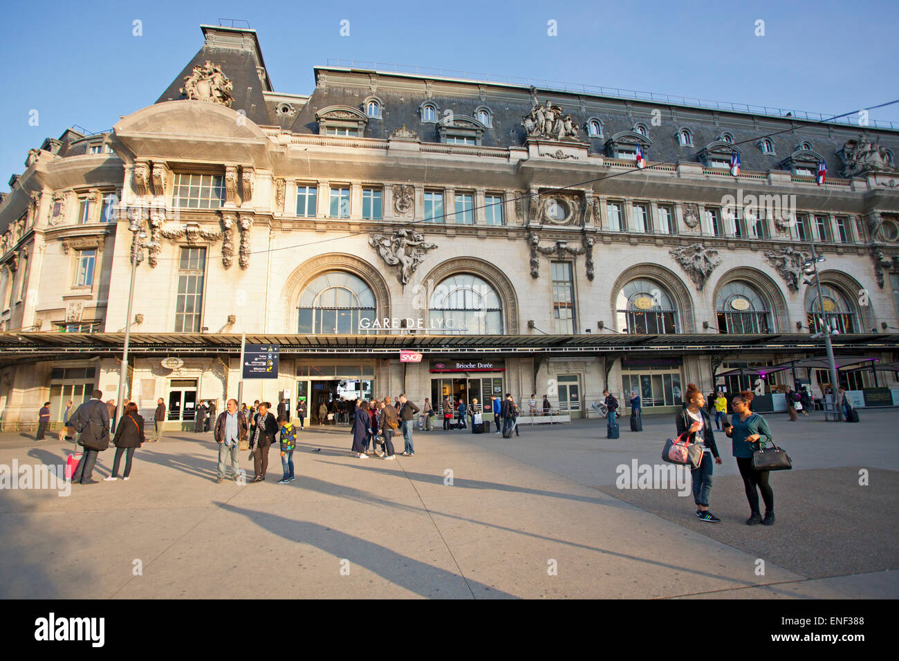Gare de lyon train station immagini e fotografie stock ad alta ...
