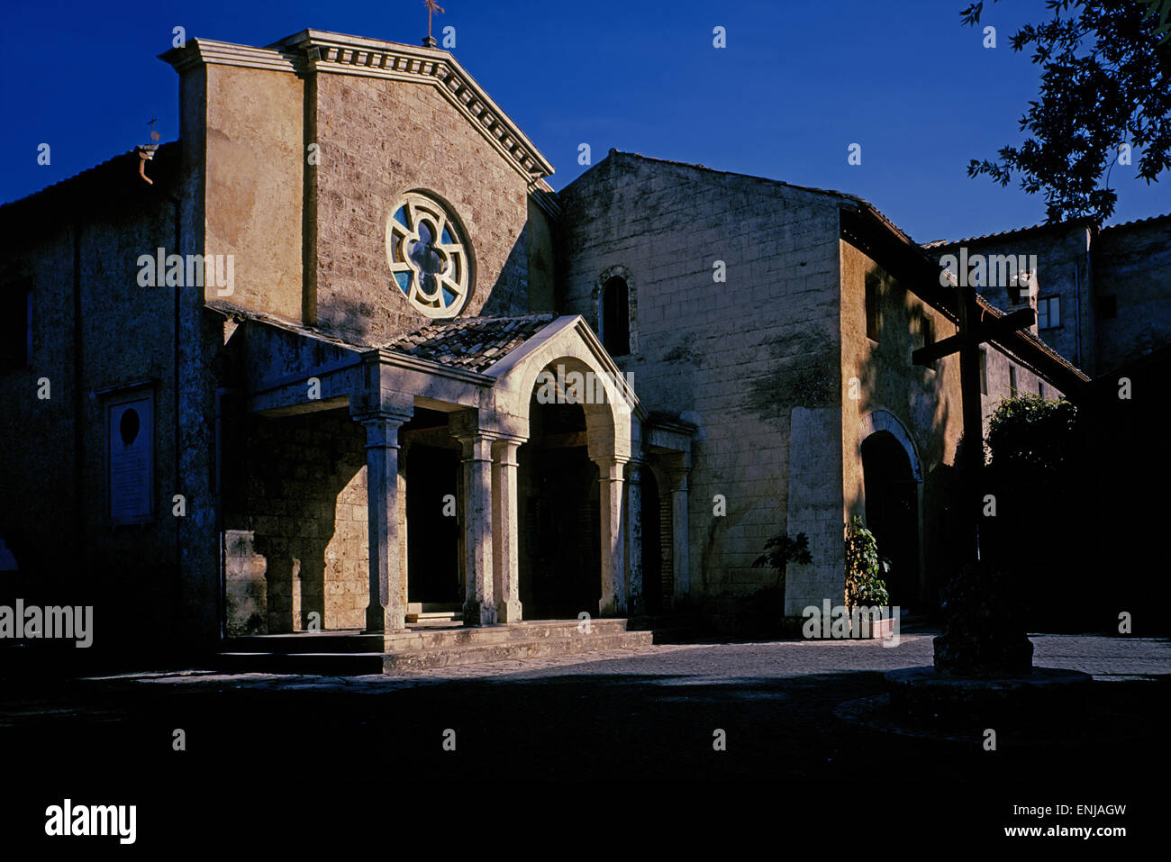 Santuario convento di fonte colombo immagini e fotografie stock ad alta ...