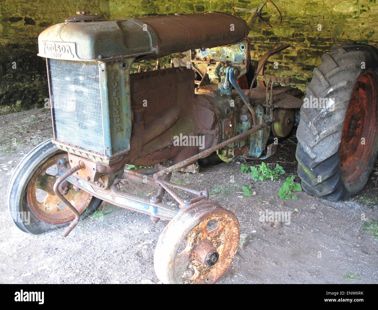 Old classic fordson major tractor immagini e fotografie stock ad alta risoluzione - Alamy