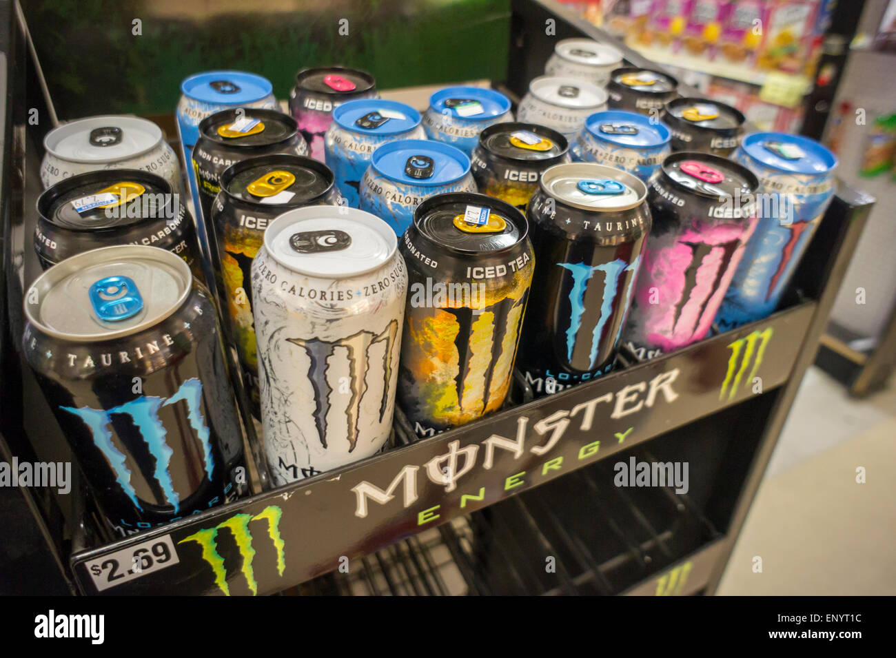Lattine monster immagini e fotografie stock ad alta risoluzione - Alamy