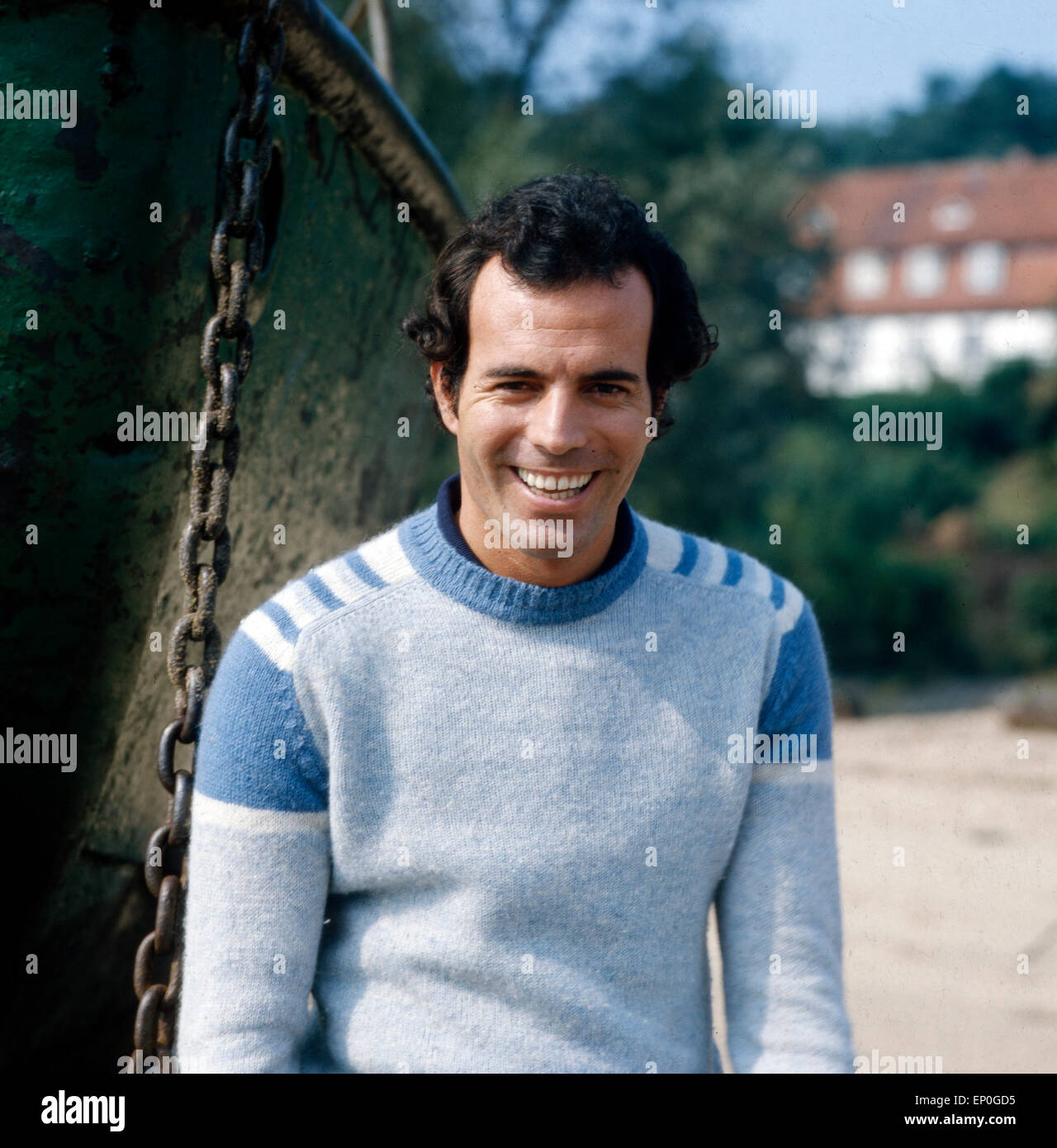 Der spanische Sänger Julia Iglesias, ca. 1974. Il cantante spagnolo ...