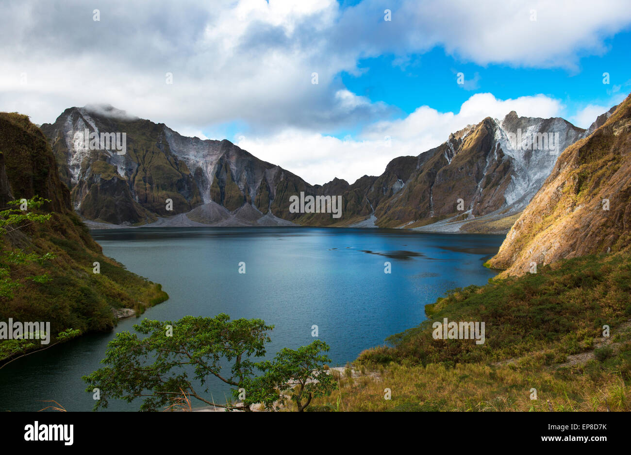 Pinatubo volcano immagini e fotografie stock ad alta risoluzione - Alamy