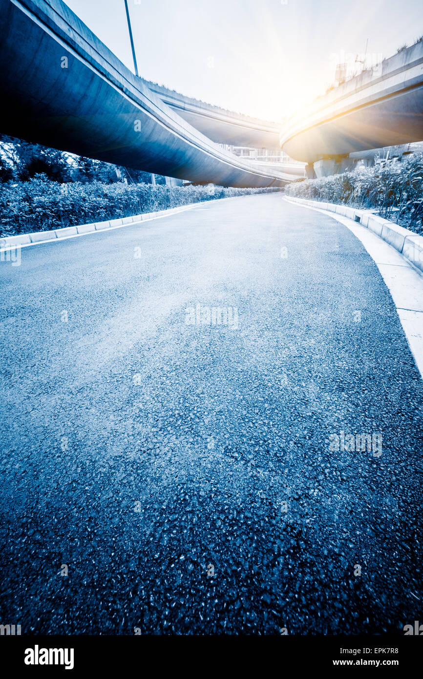 Cavalcavia della carreggiata immagini e fotografie stock ad alta ...