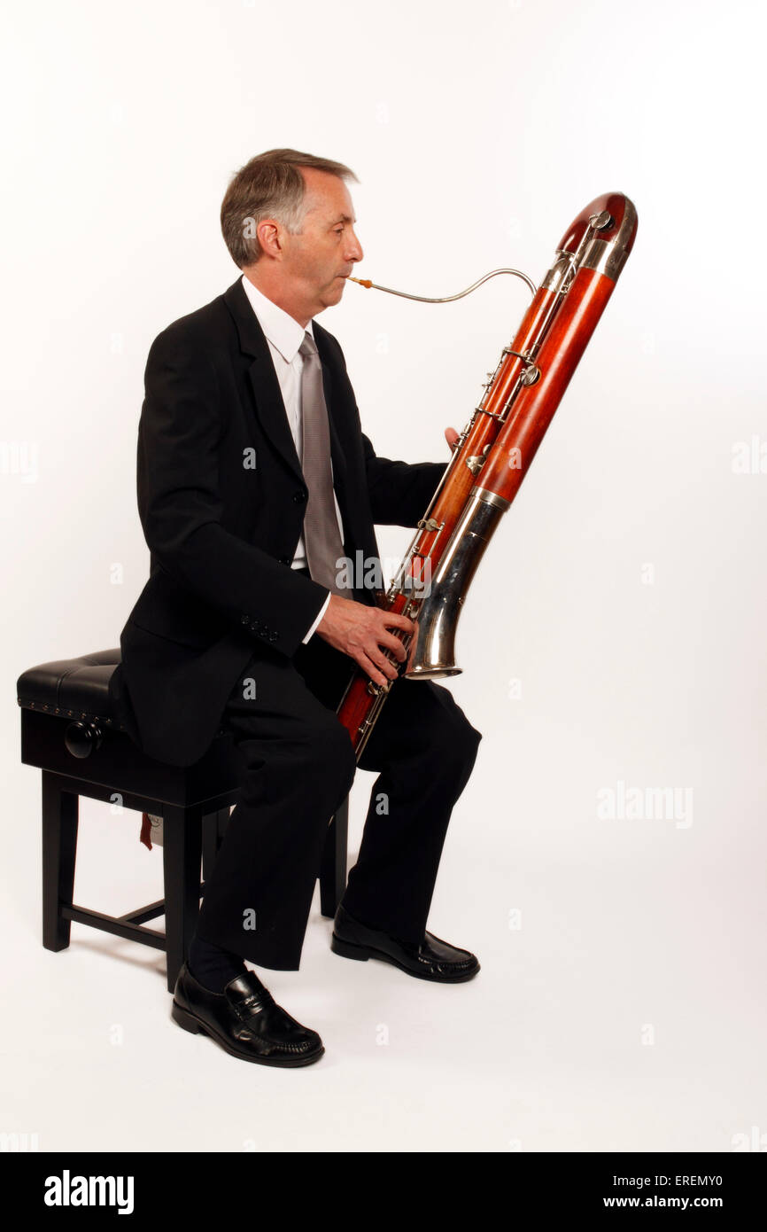 Contra fagotto immagini e fotografie stock ad alta risoluzione - Alamy