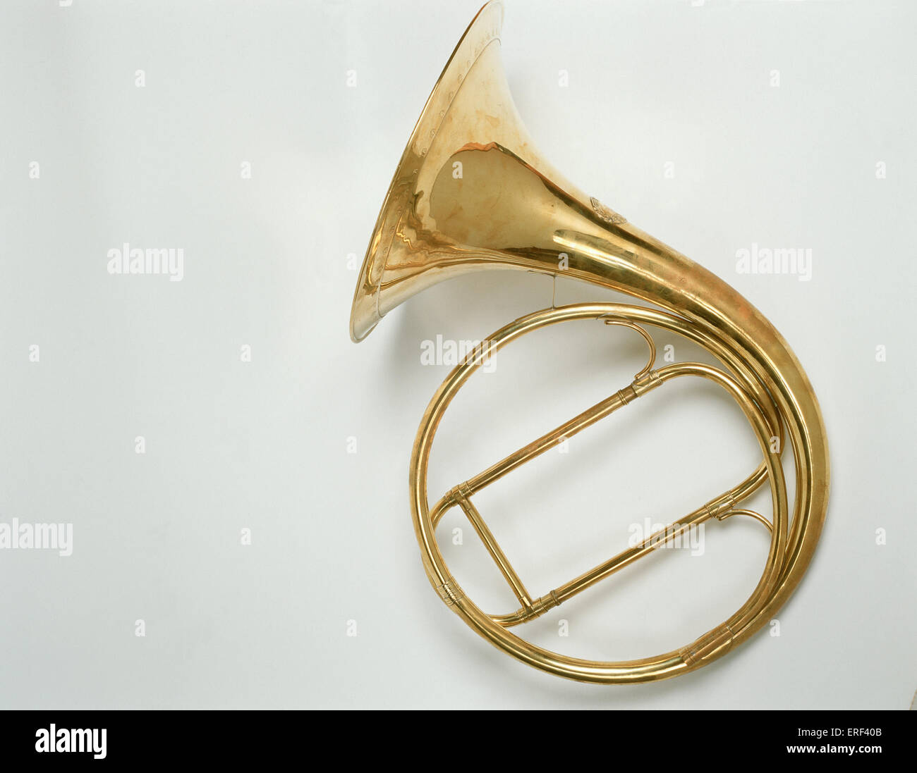 Strumenti di corno immagini e fotografie stock ad alta risoluzione - Alamy