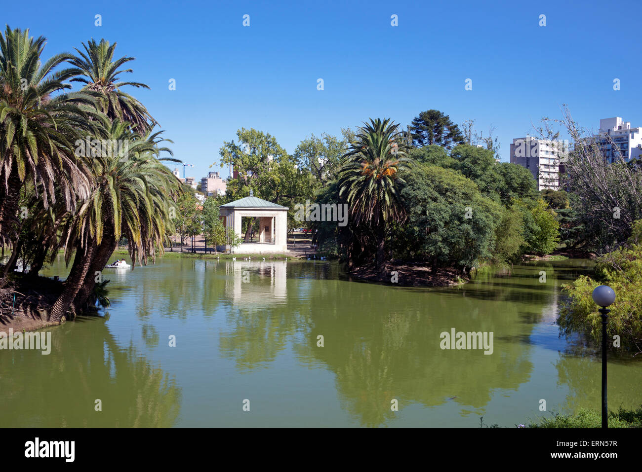 Parco del lago immagini e fotografie stock ad alta risoluzione - Alamy