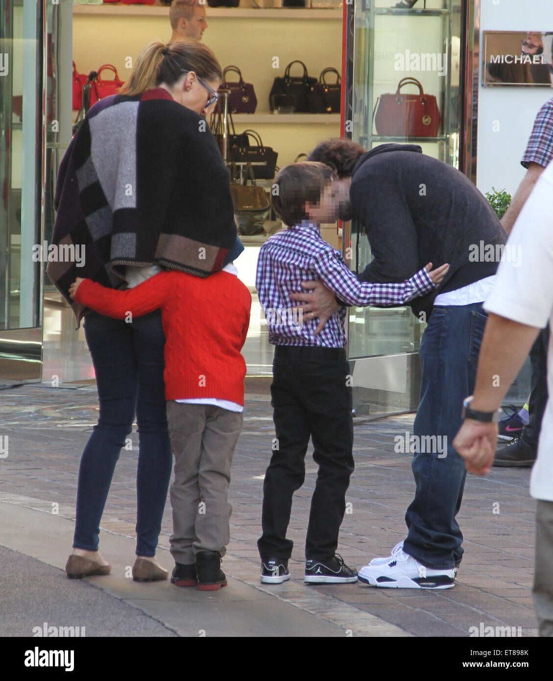Rhea durham mark wahlberg kissing immagini e fotografie stock ad alta ...