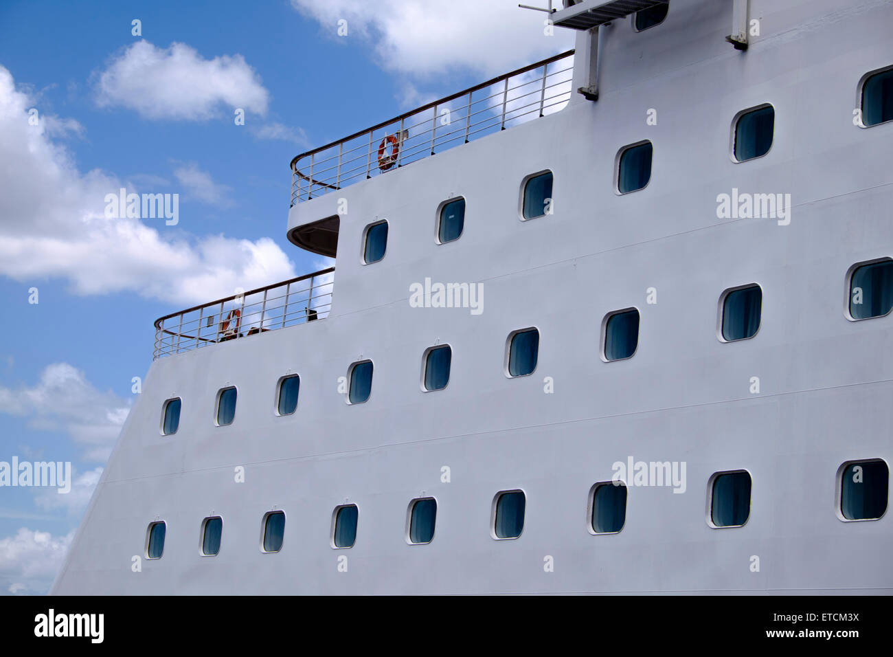 Portside wharf immagini e fotografie stock ad alta risoluzione - Alamy