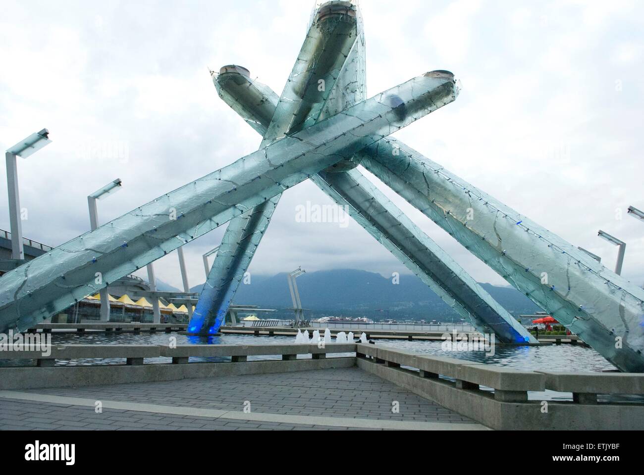 Olympic cauldron immagini e fotografie stock ad alta risoluzione - Alamy