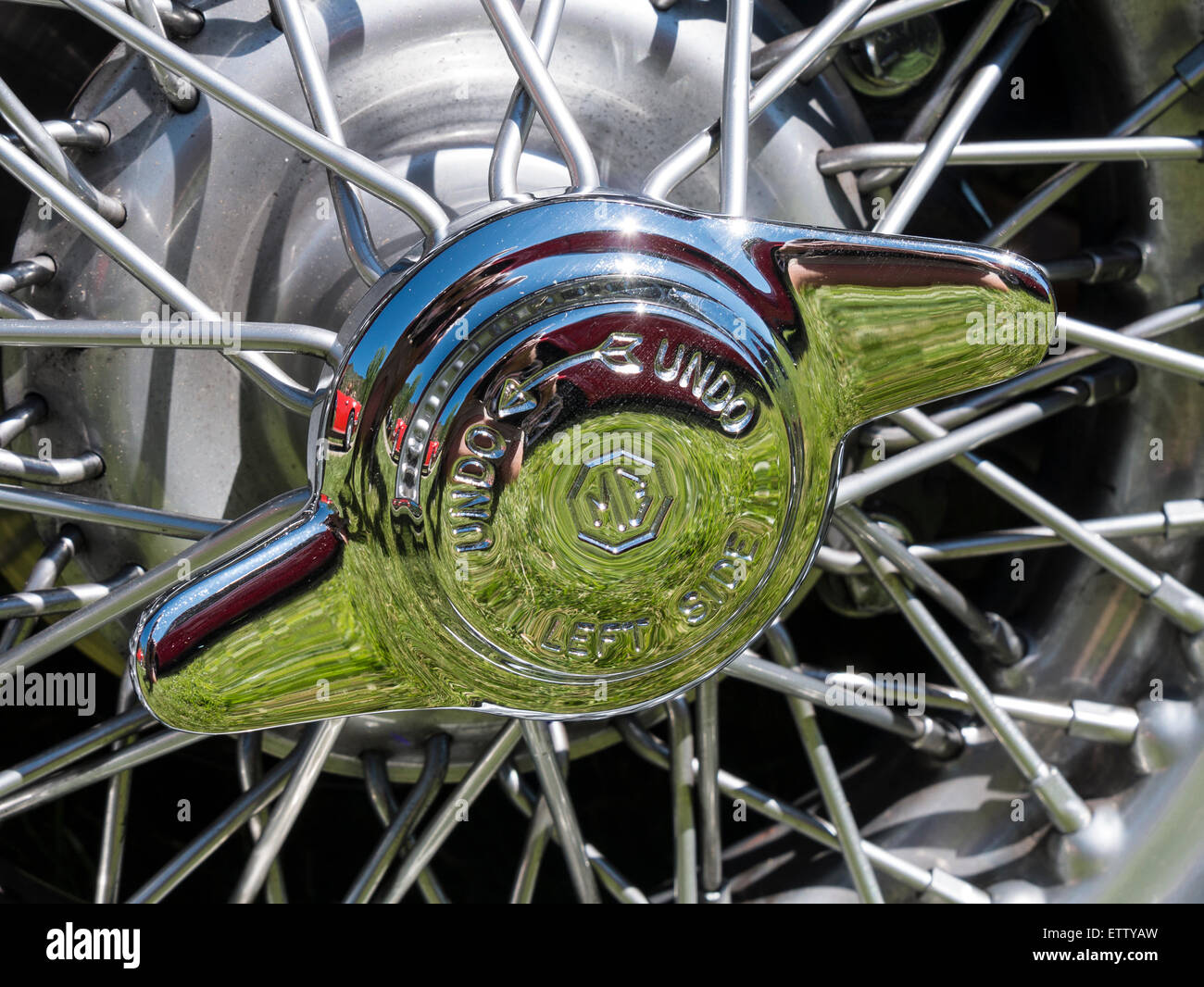 Mozzi delle ruote immagini e fotografie stock ad alta risoluzione - Alamy
