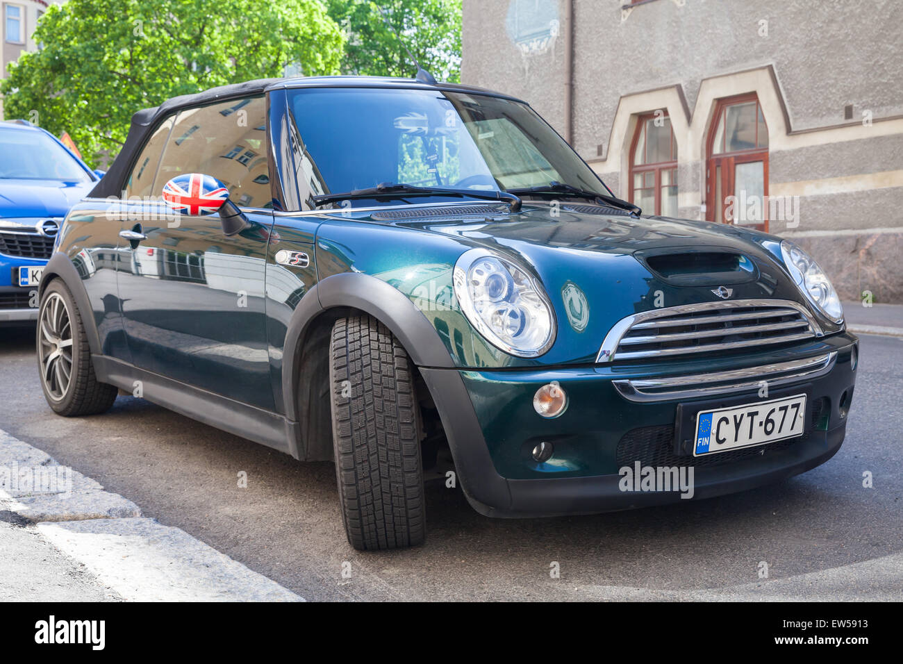 Green mini cooper immagini e fotografie stock ad alta risoluzione - Alamy