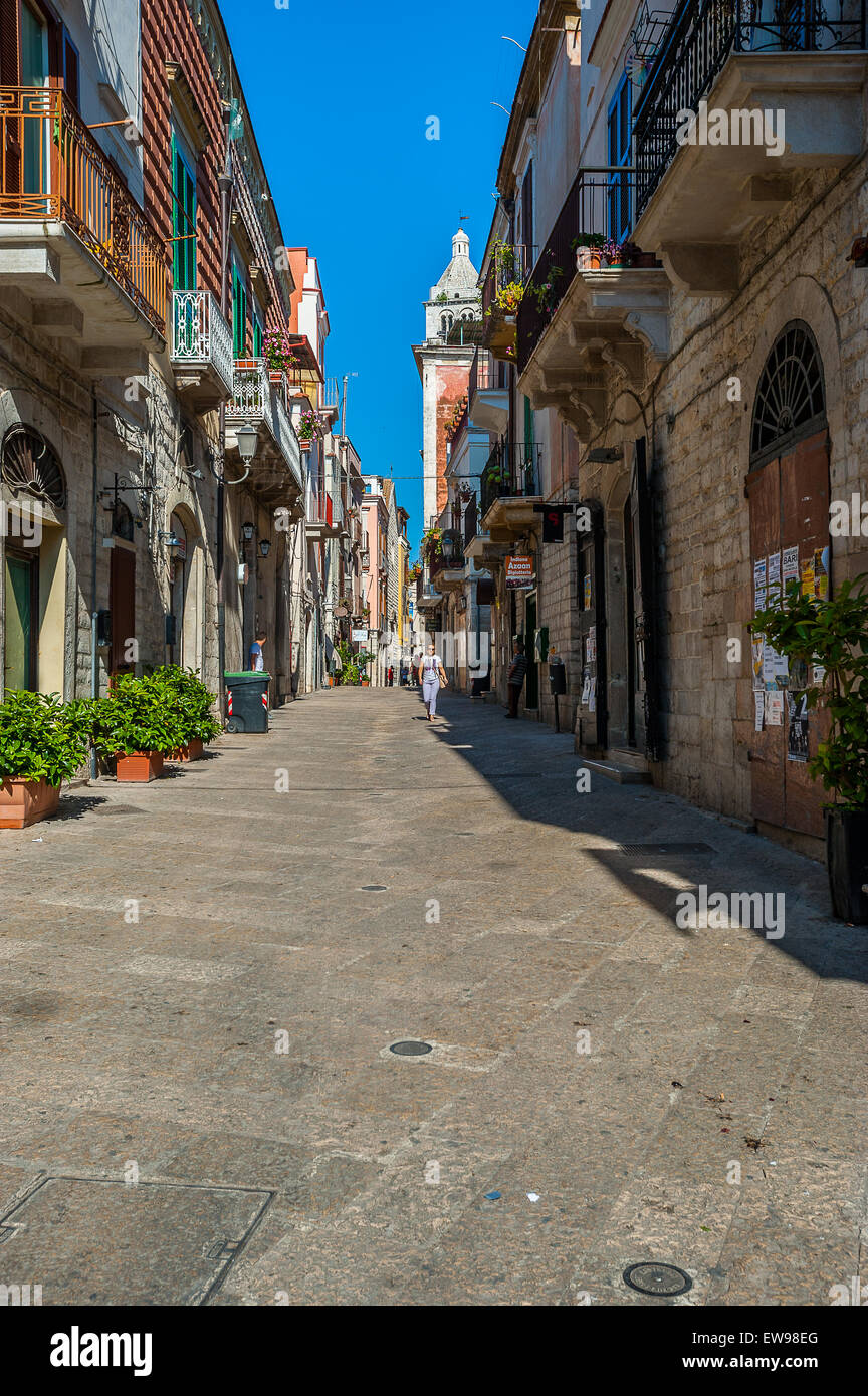 Italia Puglia Barletta Centro Storico Foto stock - Alamy