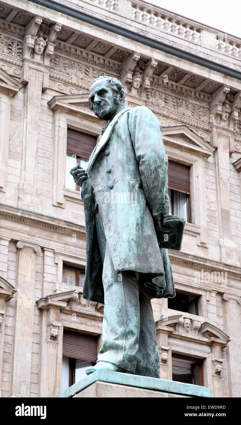 Alessandro manzoni milano immagini e fotografie stock ad alta ...