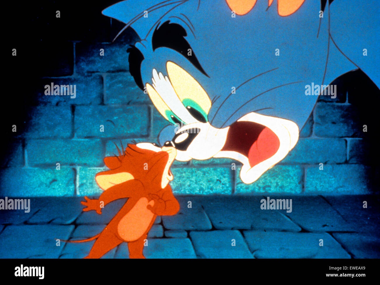 Tom jerry cartoon immagini e fotografie stock ad alta risoluzione - Alamy