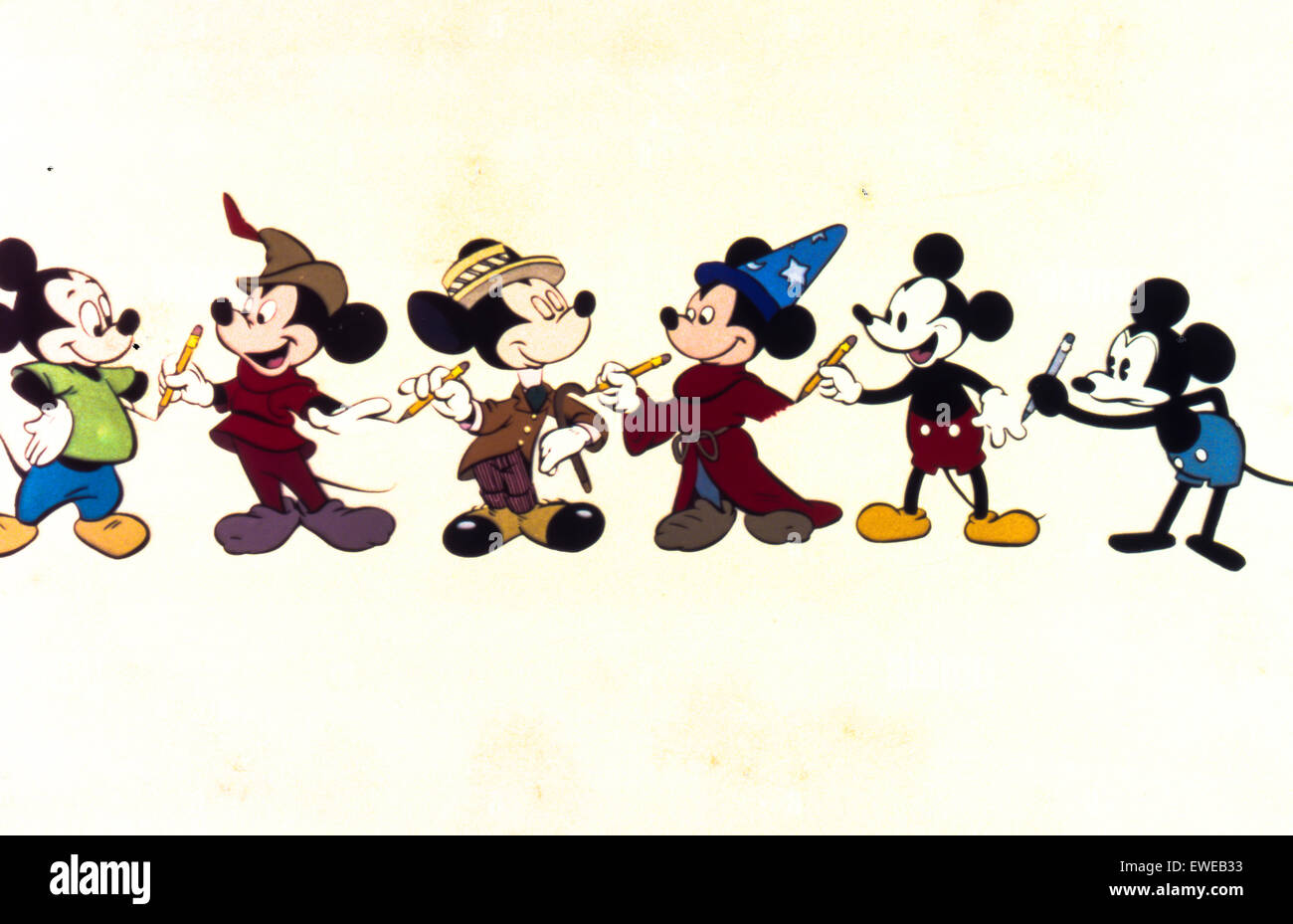 Mickey mouse cartoon immagini e fotografie stock ad alta risoluzione ...