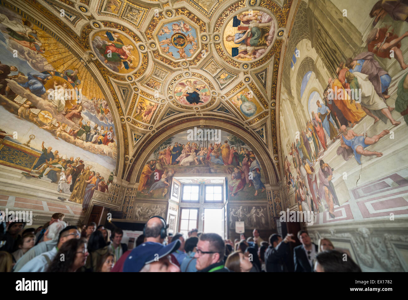 Raphael rooms vatican immagini e fotografie stock ad alta risoluzione ...