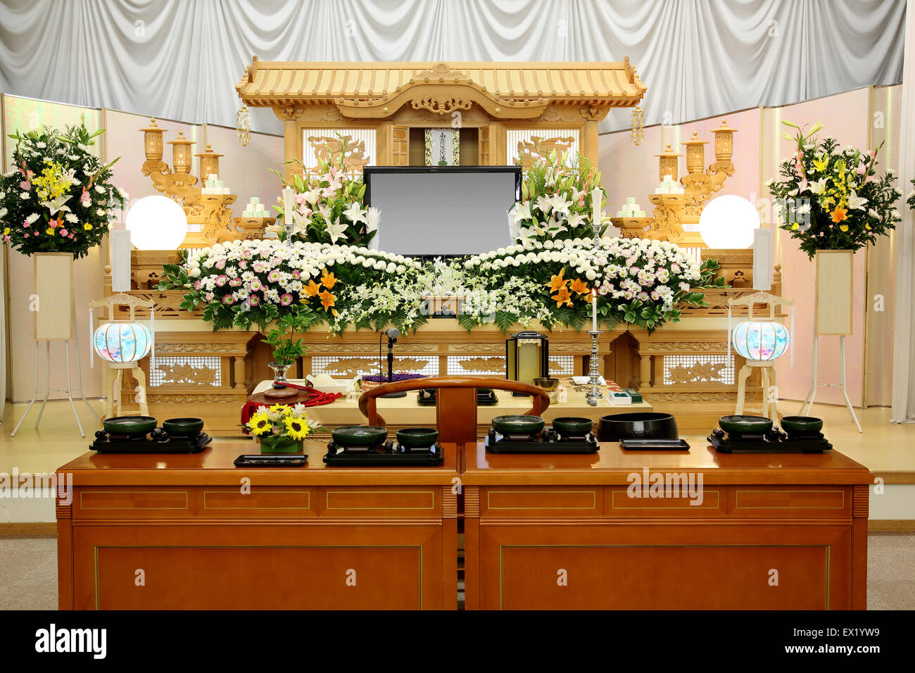Pompe funebri immagini e fotografie stock ad alta risoluzione - Alamy