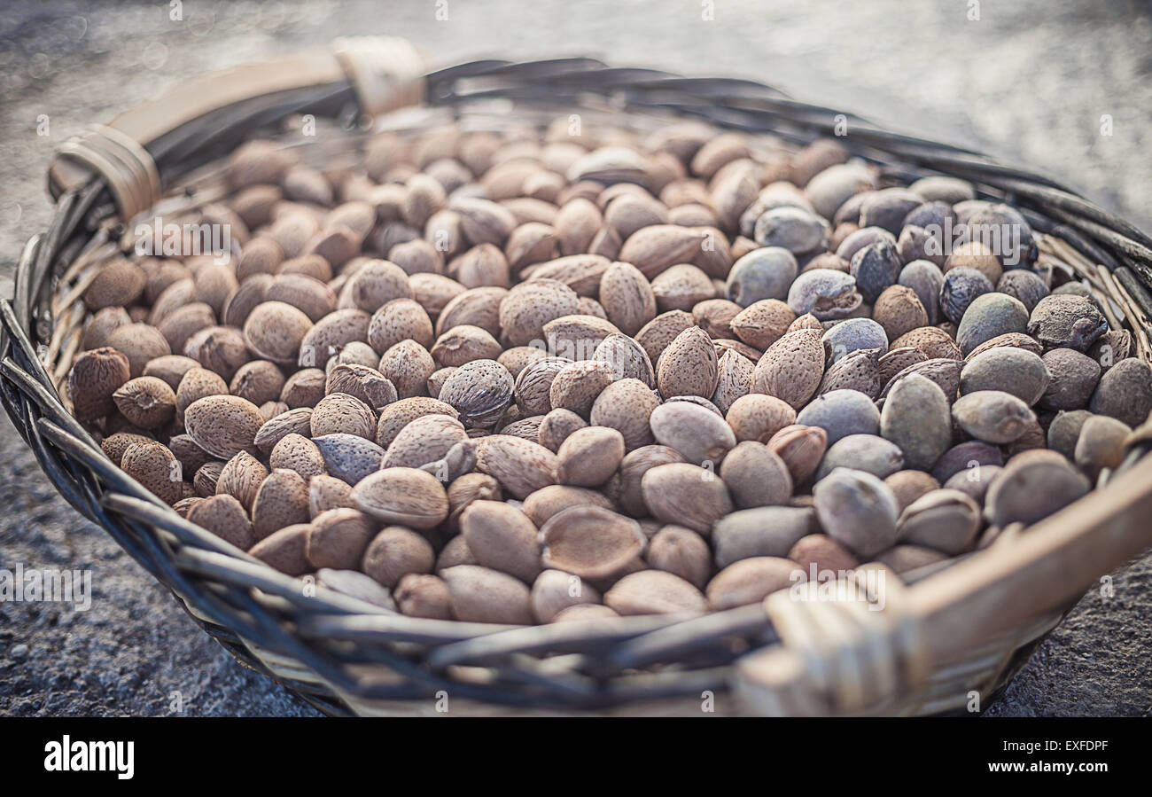 Pieno Di Mandorle Immagini e Fotos Stock - Alamy