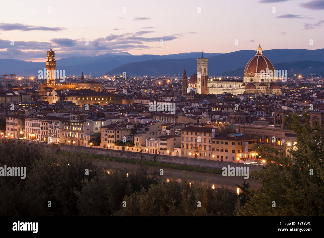 Edifici storici in italia immagini e fotografie stock ad alta ...