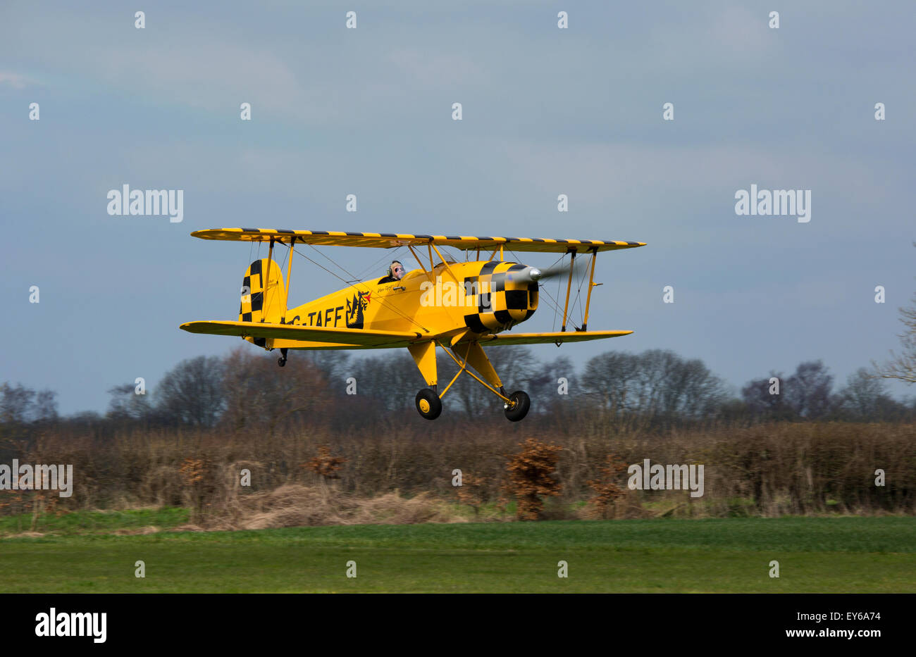 Bucker jungmann biplane immagini e fotografie stock ad alta risoluzione ...