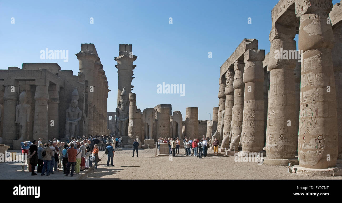 Cortile del grande tempio immagini e fotografie stock ad alta ...