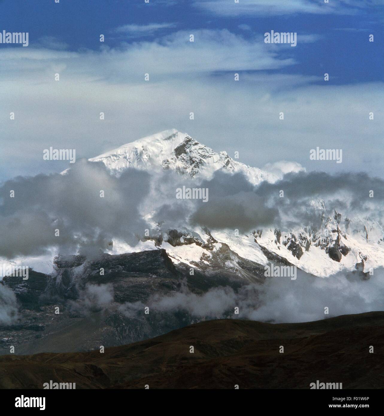 La Cordillera Blanca (Gamma in bianco), la gamma della montagna nelle ...