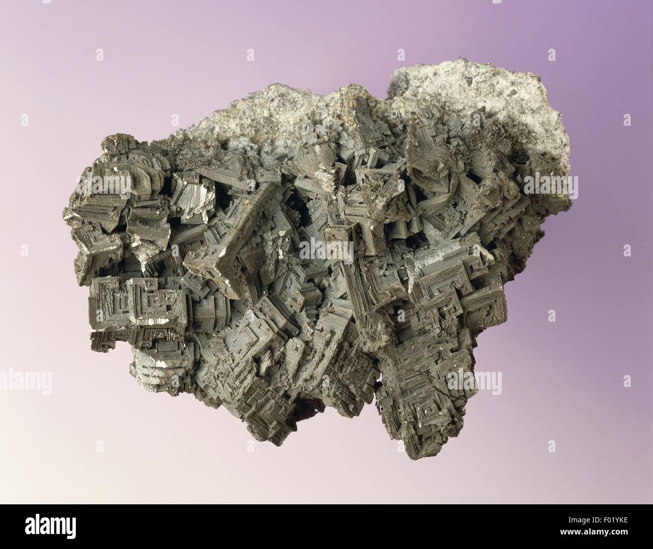 Bismuto bi immagini e fotografie stock ad alta risoluzione - Alamy