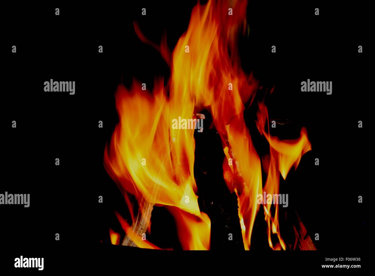 Resta del fuoco immagini e fotografie stock ad alta risoluzione - Alamy