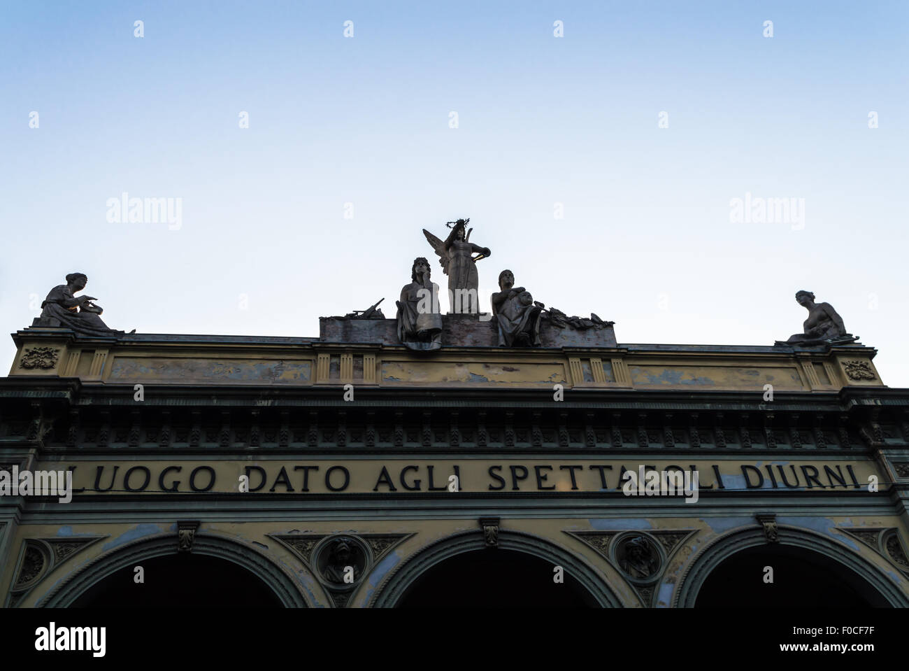 Teatro di bologna immagini e fotografie stock ad alta risoluzione - Alamy