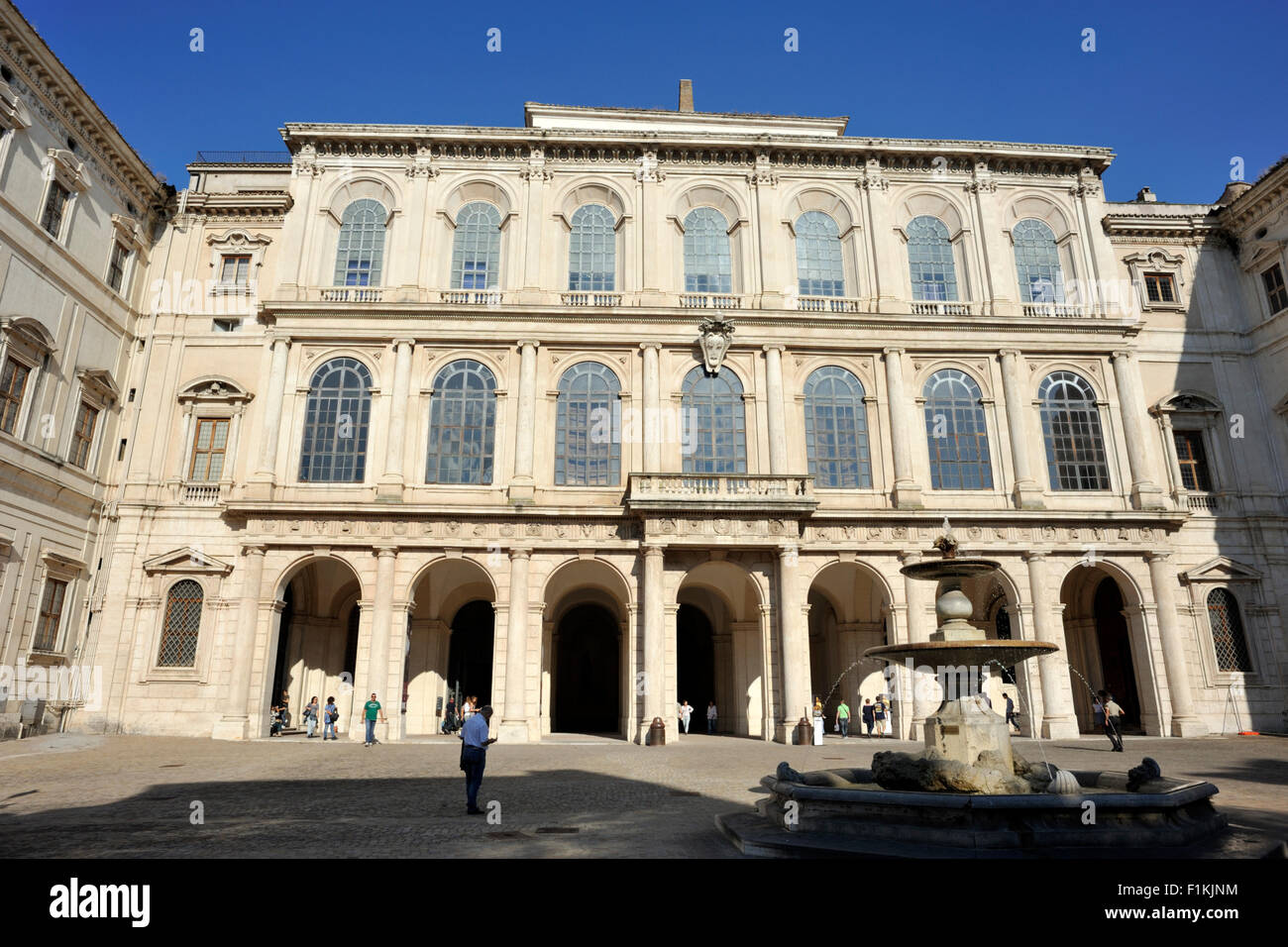 Facciata di palazzo barberini immagini e fotografie stock ad alta ...