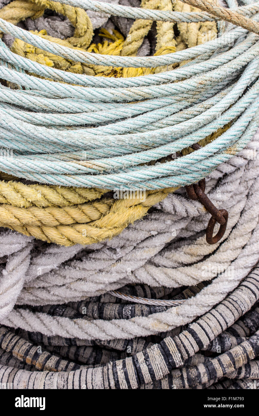 Corde di metallo immagini e fotografie stock ad alta risoluzione - Alamy