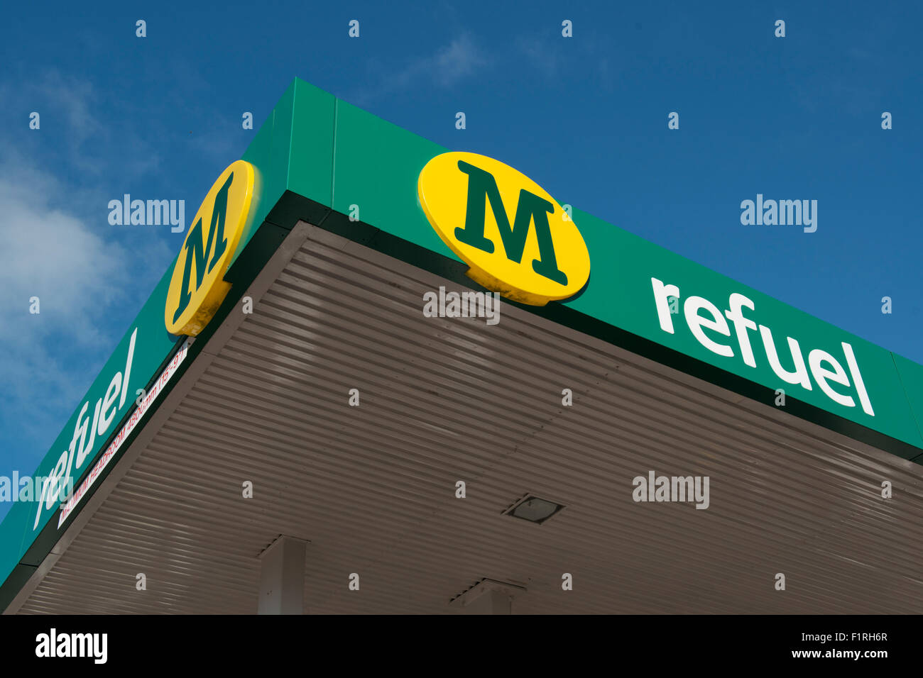 Logo benzina immagini e fotografie stock ad alta risoluzione - Alamy