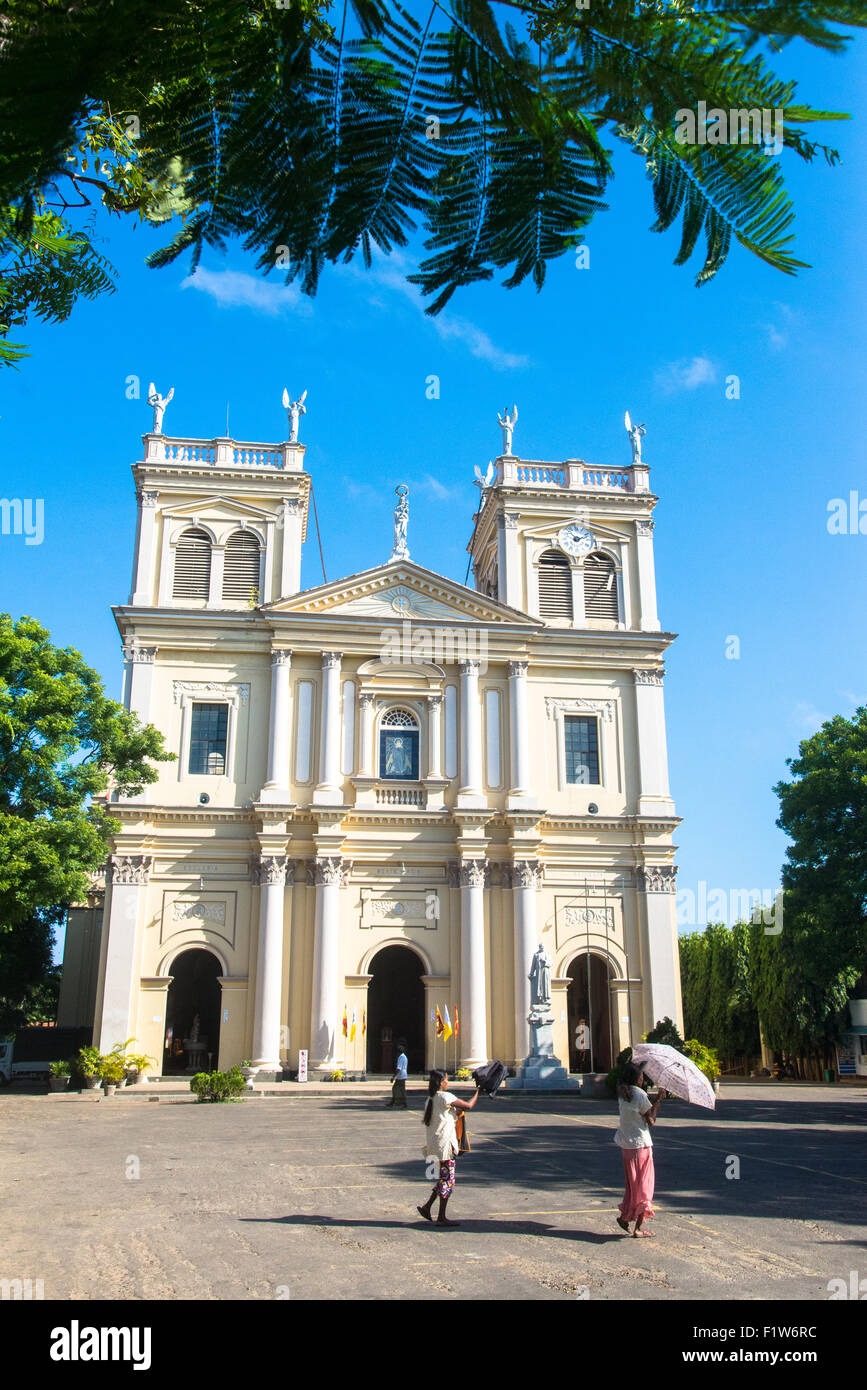 Catholic church sri lanka immagini e fotografie stock ad alta ...